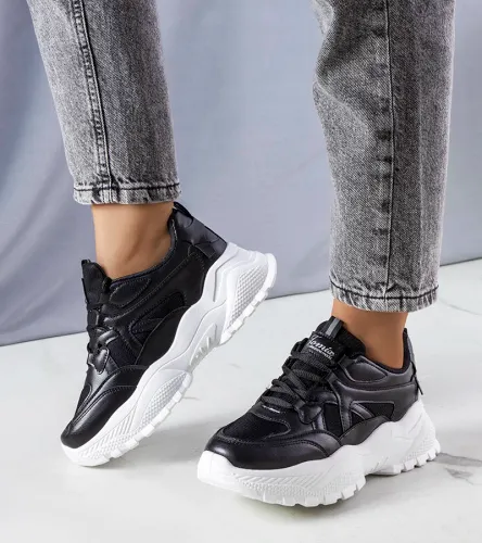 Kup Czarne sneakersy buty sportowe na masywnej podeszwie Lorene 38 na ...