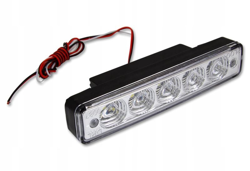MOCNE ŚWIATŁA DZIENNE DO AUTA LAMPY LED AUTOMAT - Arena.pl