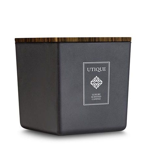FM UTIQUE Black Luksusowa świeca zapachowa - 435g - Arena.pl
