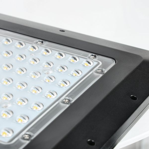 Oprawa solarna LED SOLARE 40W barwa neutralna biała na pilota - Arena.pl