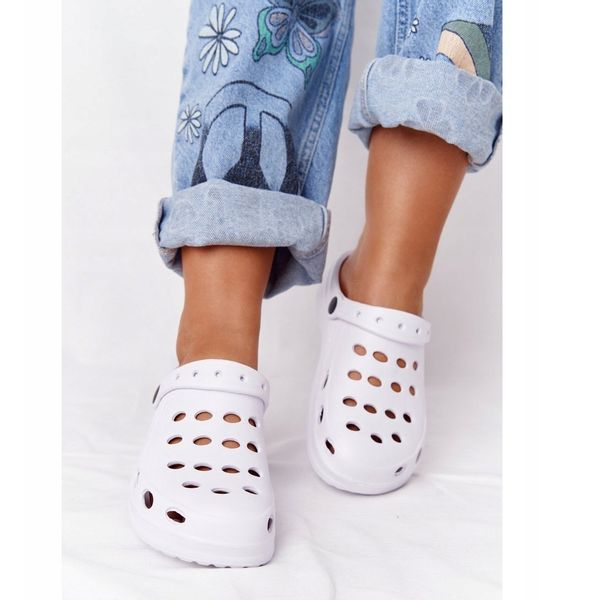 Damskie Klapki Białe Piankowe Eva r.37 - Arena.pl